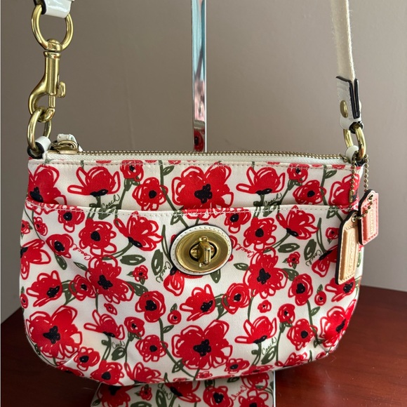 Coach | Bags | Coach Poppy Red Rose Flowers Sateen Crossbody Rare ...